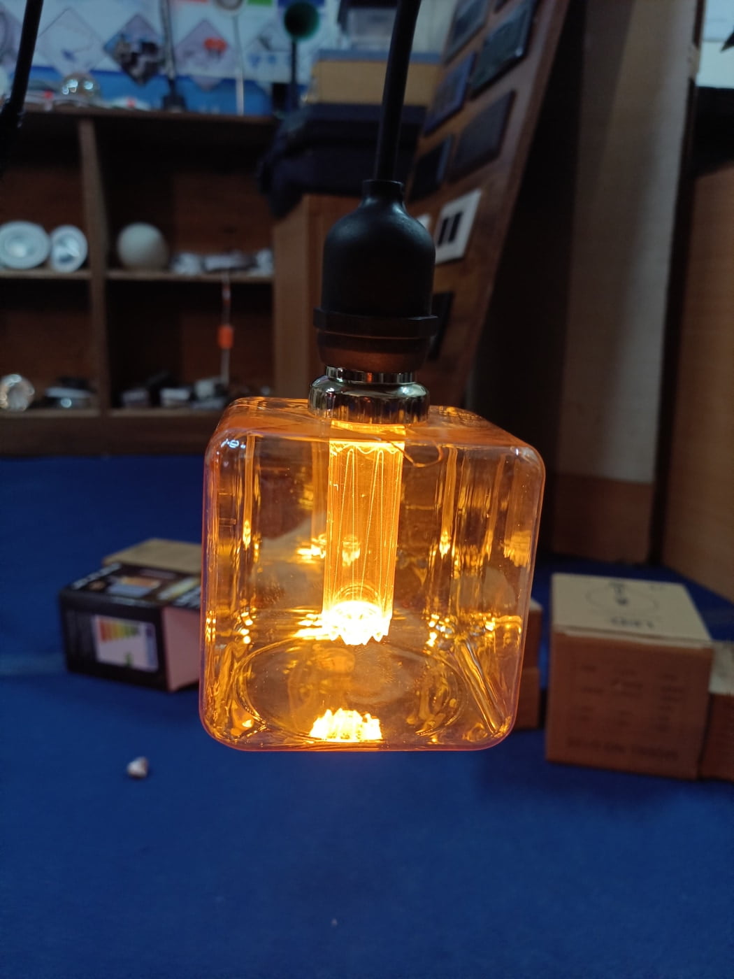 LED Filament Bulb 90-130 square - 3W