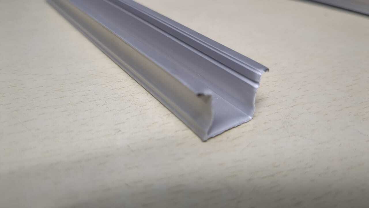 17x15mm Aluminum Profile (edge)